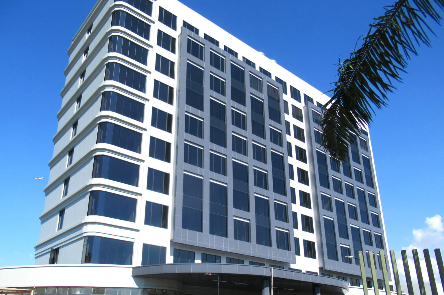 Proyek Hotel | Referensi Proyek Jayaboard®